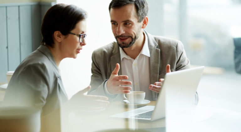 ¿Qué es el cambaceo en ventas? - EsLife